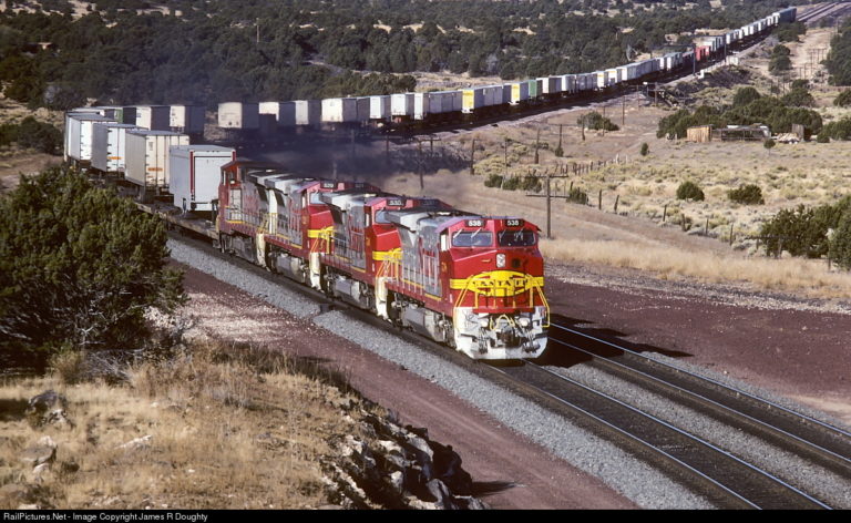 GE B40-8/B40-8W/B32-8WH Locomotives | Worldwide Rails