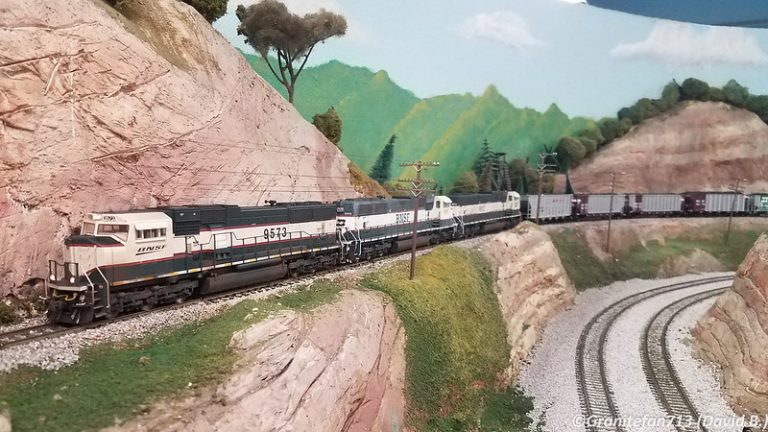How Do You Make Model Railroad Ground Cover? | Worldwide Rails