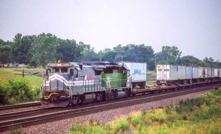 How Long is an Intermodal Train? - A Comprehensive Guide | Worldwide Rails
